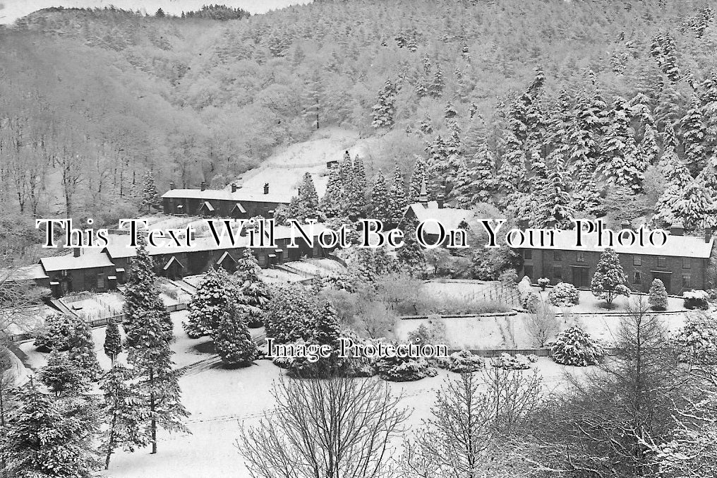 YO 2005 - Hutton Village, Yorkshire – JB Archive