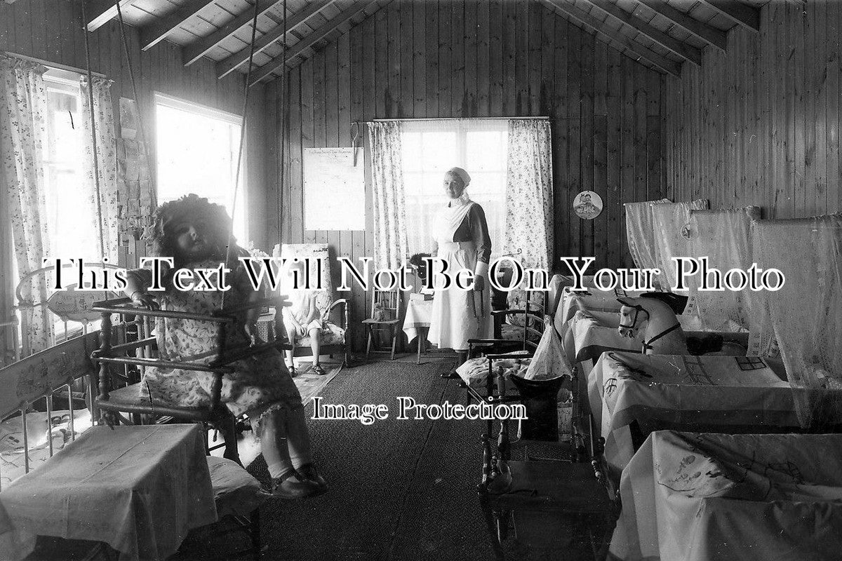 YO 28 - Redcar Hospital, Children's Ward, Yorkshire – JB Archive
