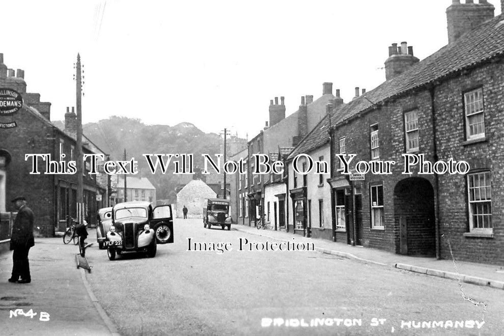 YO 4586 - Bridlington Street, Hunmanby, Yorkshire – JB Archive