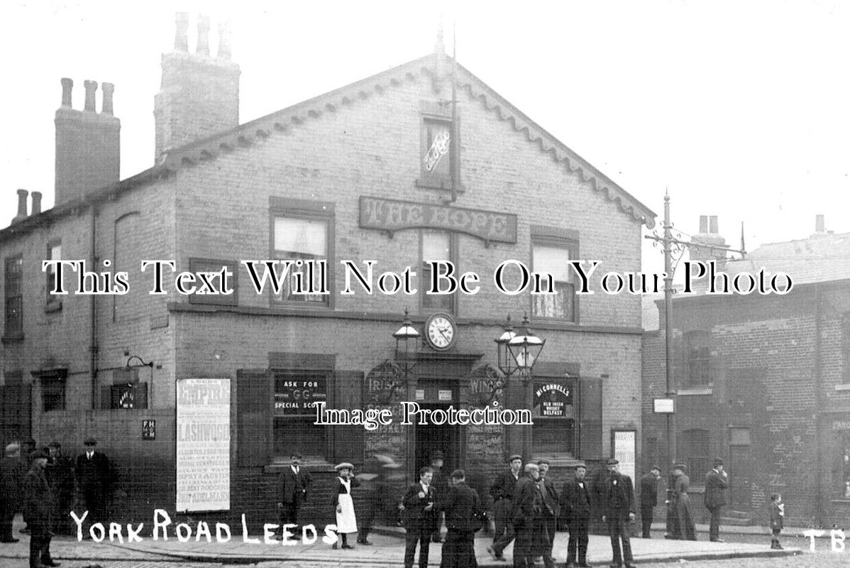 YO 8528 - The Hope Pub, York Road, Leeds, Yorkshire – JB Archive